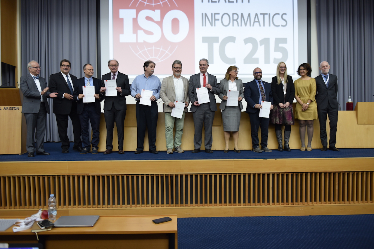 ISO excellence awards | ISO TC 215 / Working Group 6